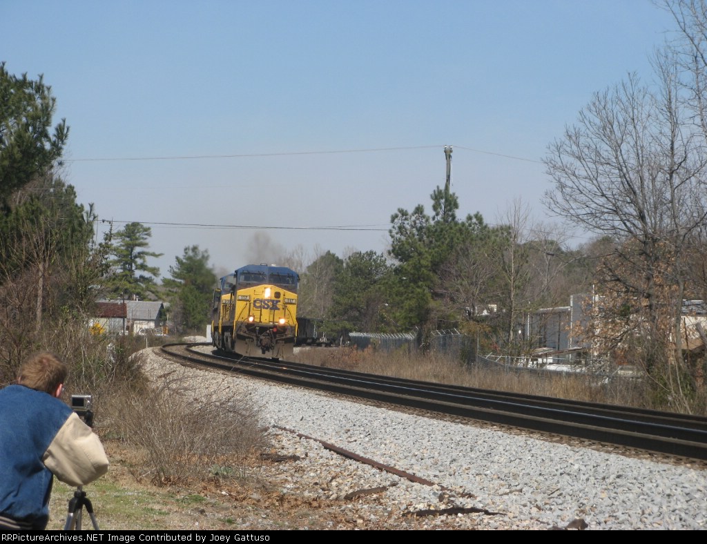 CSXT loaded coal